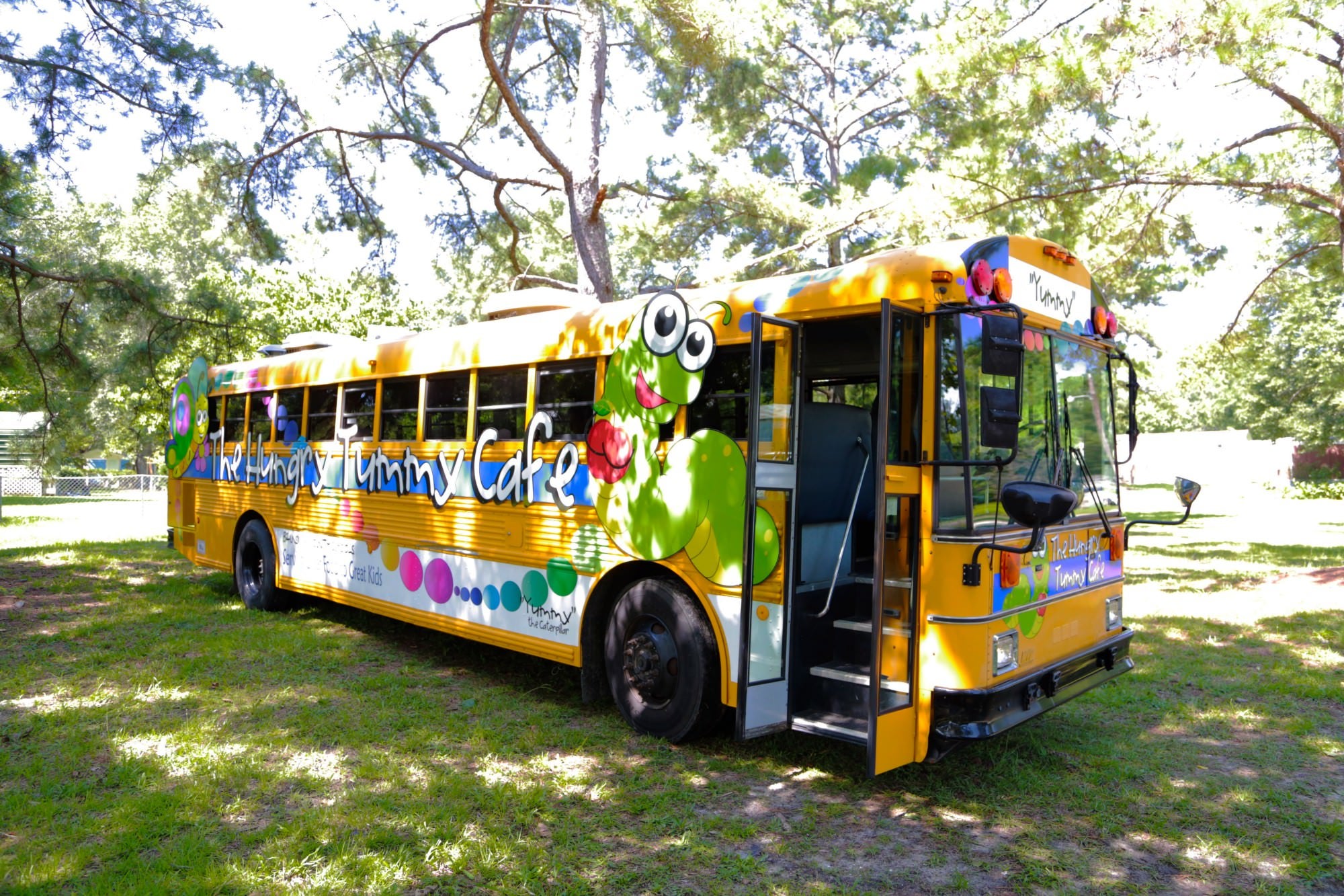Meet Yummy, the Summertime Mobile Meals Bus | No Kid Hungry